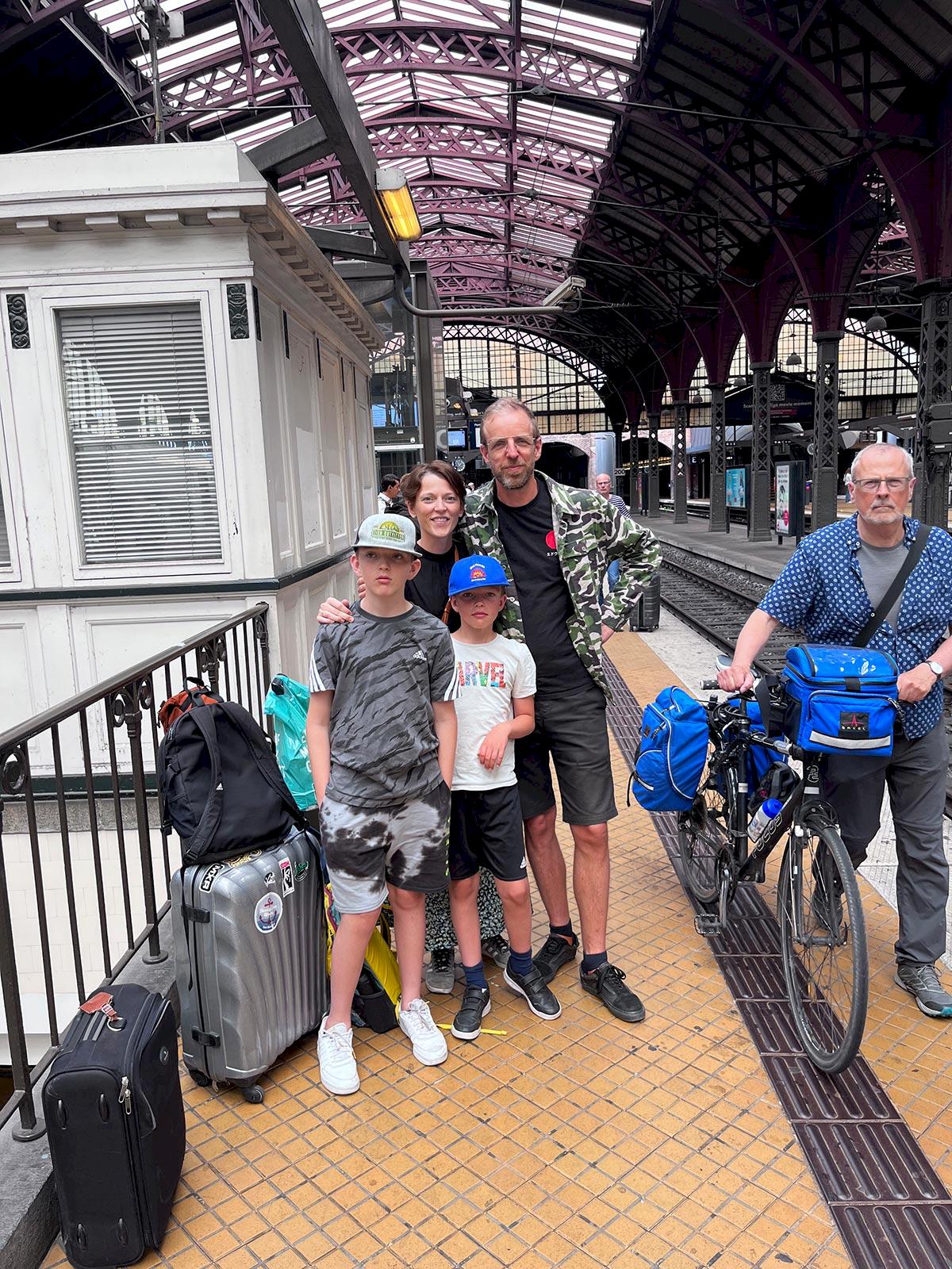 Tåget till franska västkusten – rutt och tips längs rälsen - Vagabond